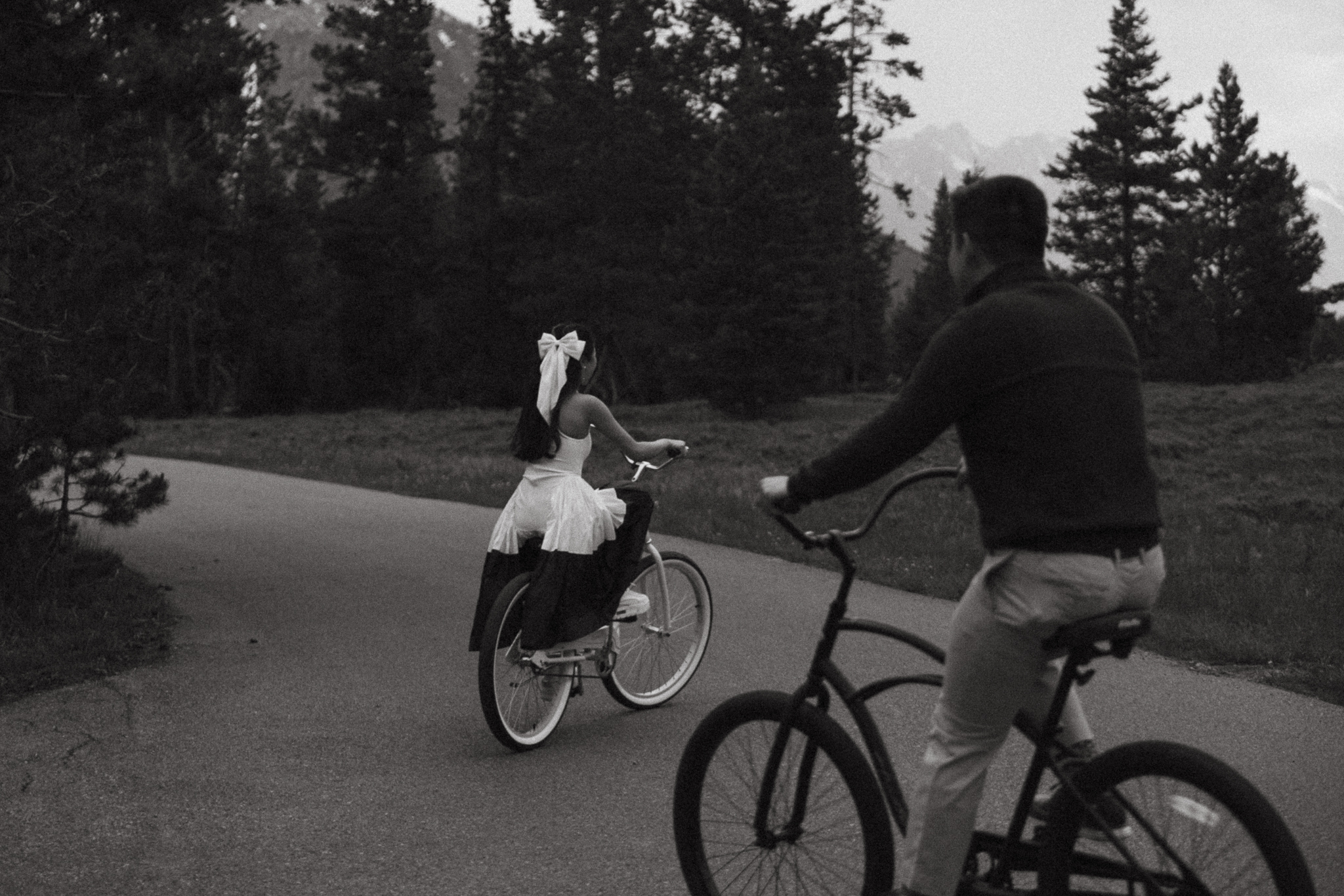 How to Make Your Engagement Photos Look Like a Movie